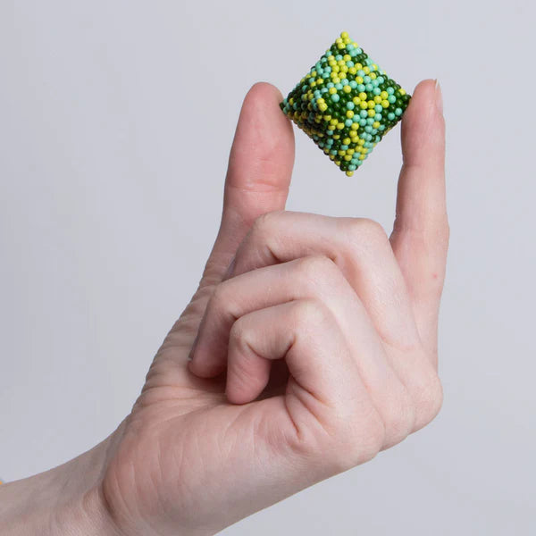 SPEKS - Pixels - Motherboard Green – The Little Toy Shop